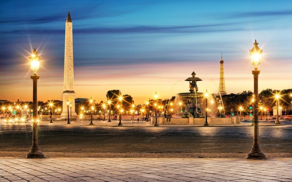 Place De La Concorde, The Most Famous Square in Paris - Traveldigg.com