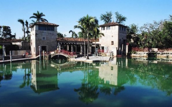 Venetian Pool, Enjoy The Freshness of Natural Freshwater - Traveldigg.com