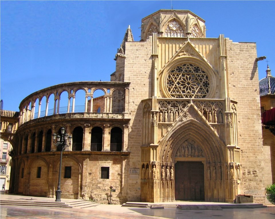 Valencia Cathedral, Valencia Architectural Gem! - Traveldigg.com